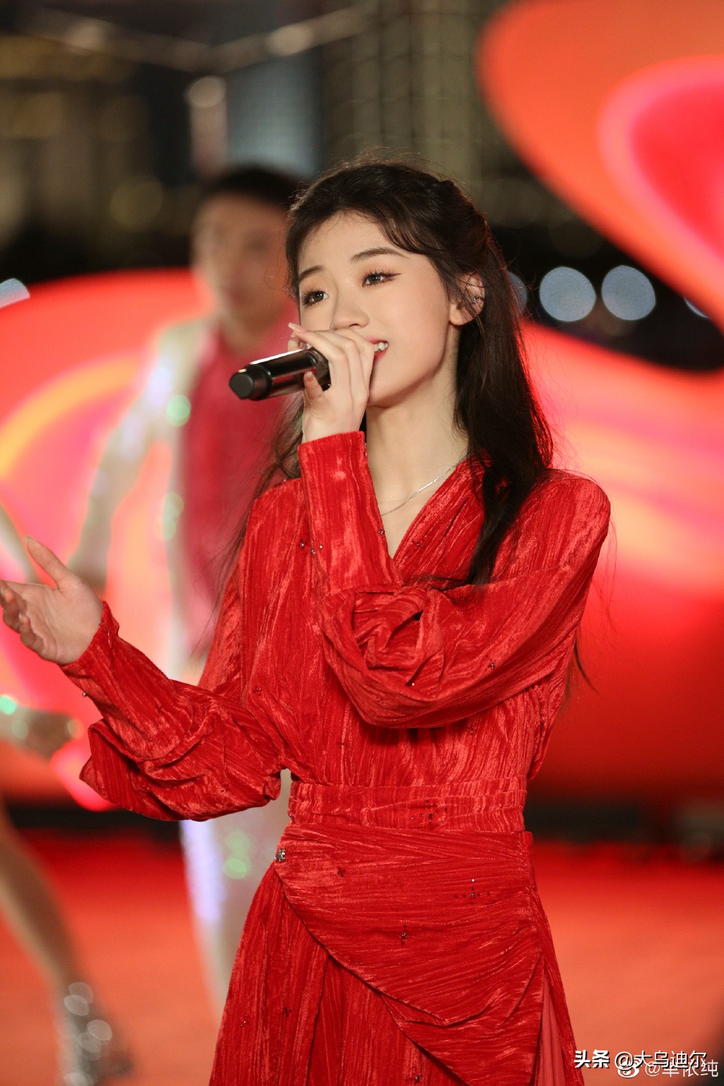 Why do you like Shan Yichun - iNEWS