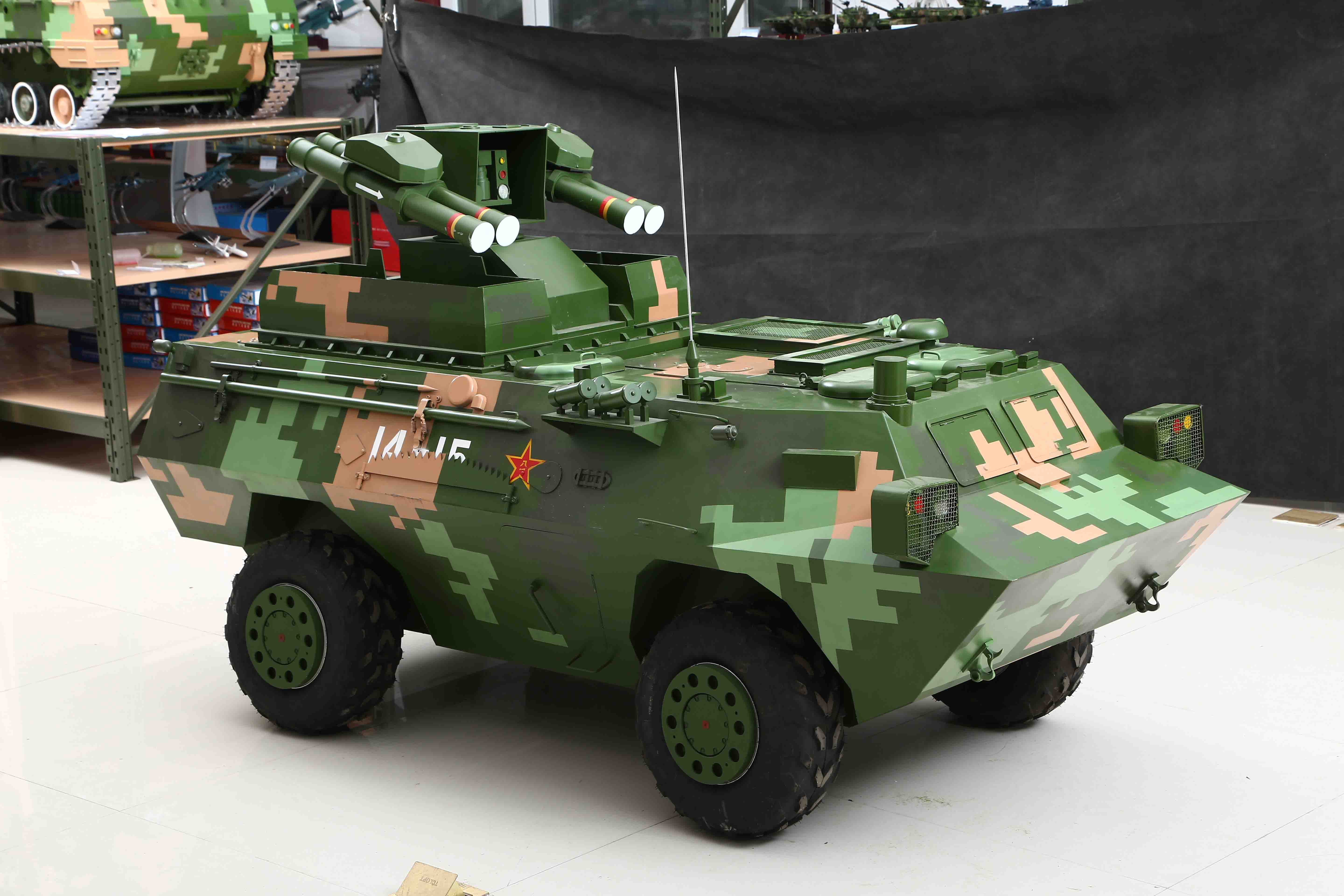 Heavy anti-tank missile: Red Arrow 9, 1200mm armor-breaking, the main ...