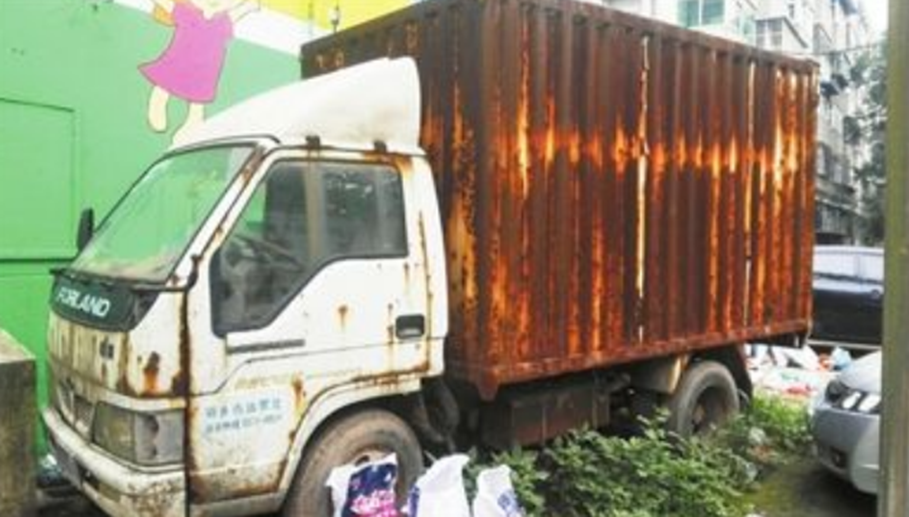"Zombie trucks" are bizarrely "resurrected". They have not been ...