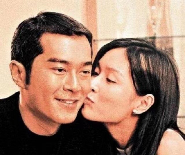 He became popular at the age of 21 and "disappeared" at the age of 28 ...