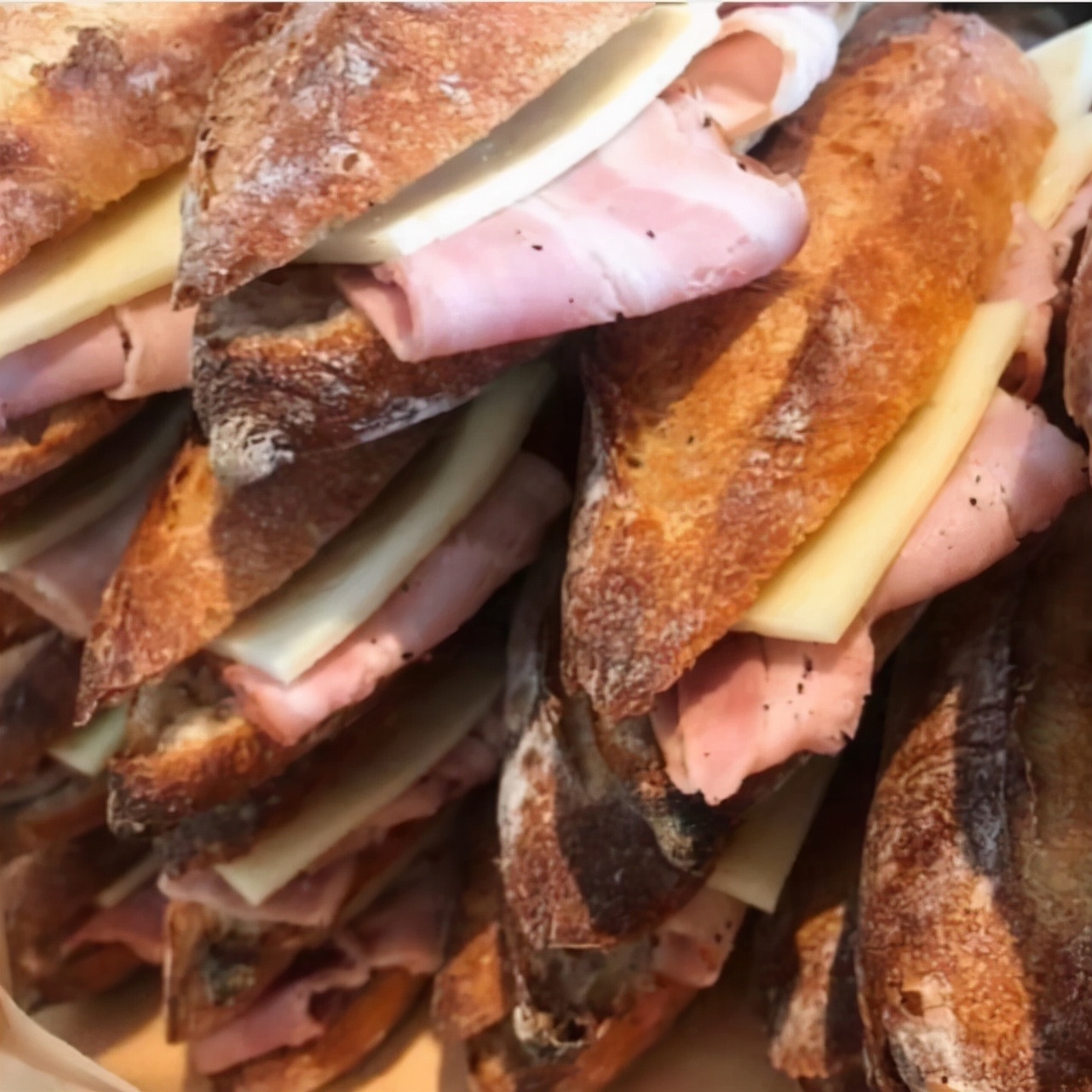 The French complained: The price increase of French sticks is extremely ...