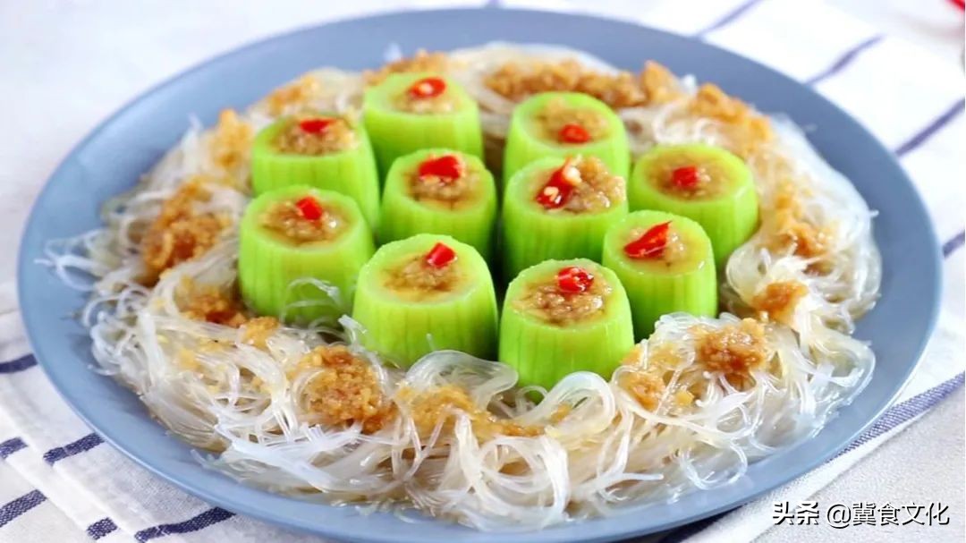 Eating loofah to cool down the heat and heat, so many ways to eat ...