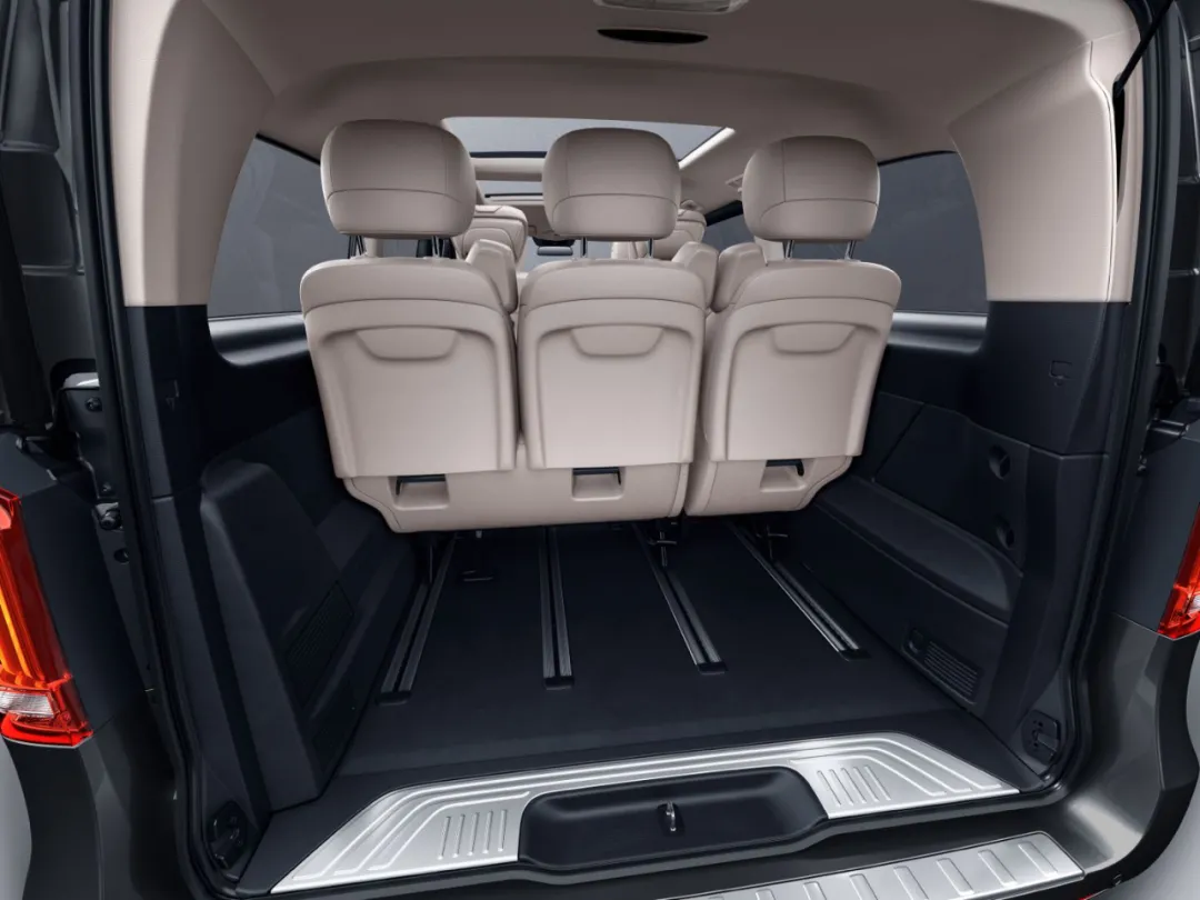 If the driver is "Mickey", what new thinking will the Mercedes-Benz V ...