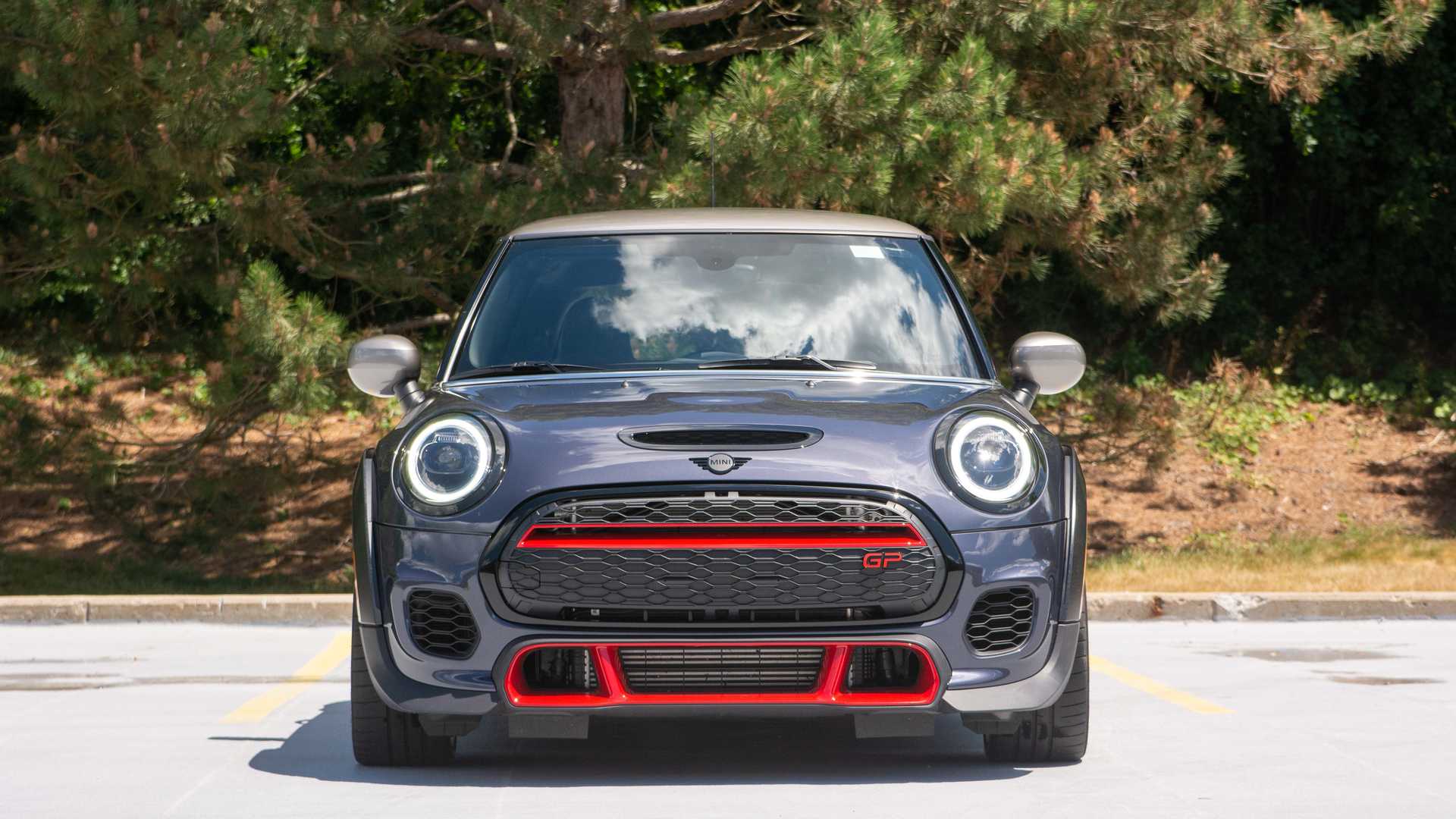 Mini JCW GP acceleration test, breaking 100 in less than 5 seconds - iNEWS