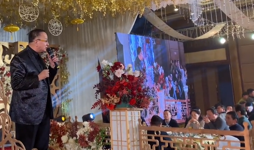 70-year-old Cao Charlie appeared at the wedding, and the audience ...