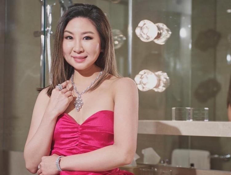 Congratulations!33-year-old wealthy daughter Luo Xinyi announced her ...