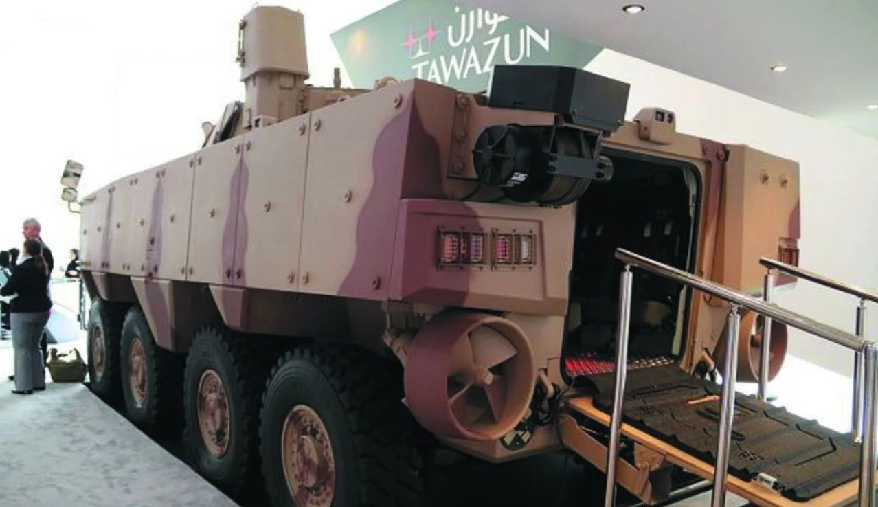 Large eight-wheeled armored vehicles developed by countries all over ...