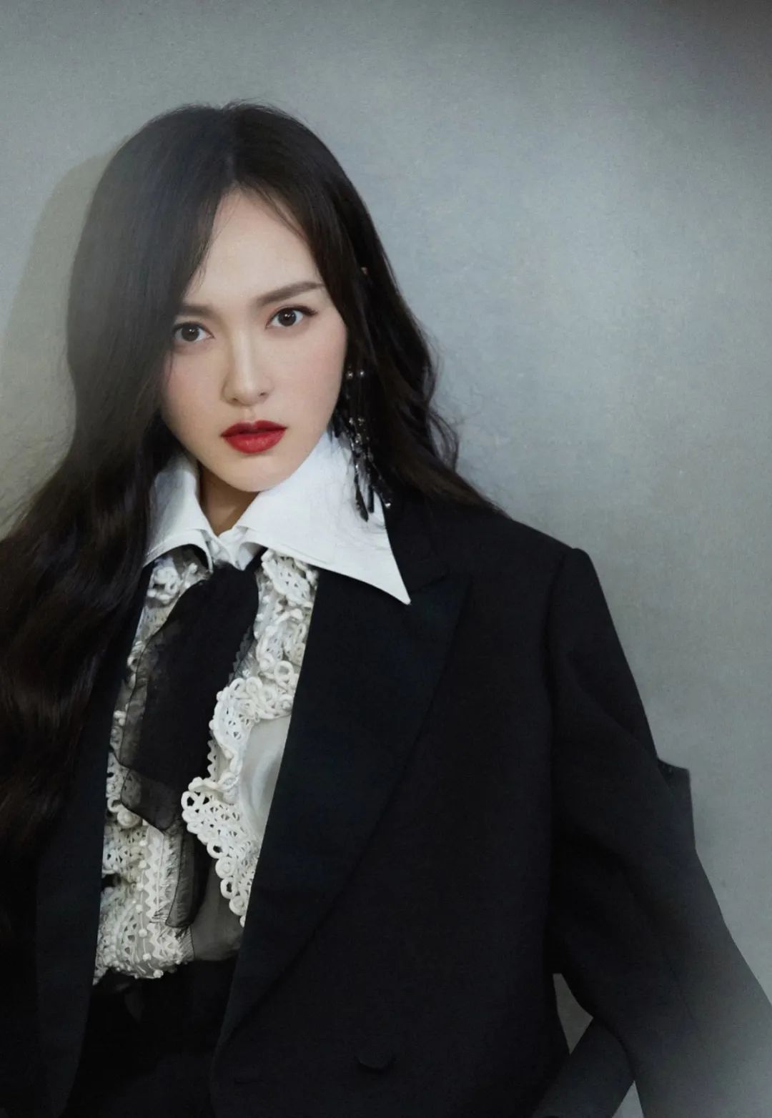 Wu Xin succeeds Xie Na? - iNEWS