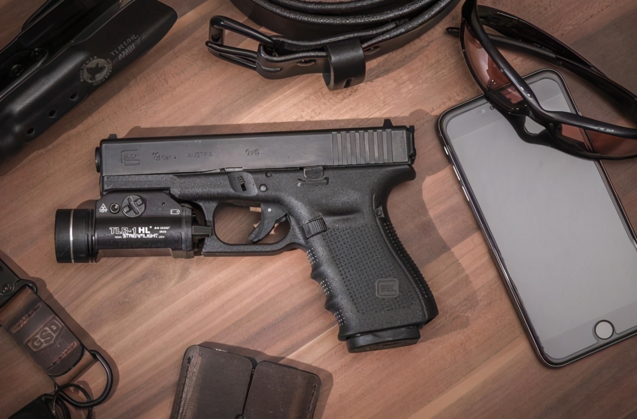 Foldable pistol? The unique brain hole of the Americans, can fold the ...