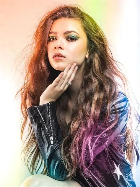 Beautiful model Nikki Murciano - iMedia