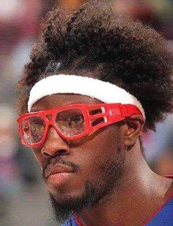 NBA classic goggles style: Stoudemire domineering, Kareem Abdul-Jabbar ...