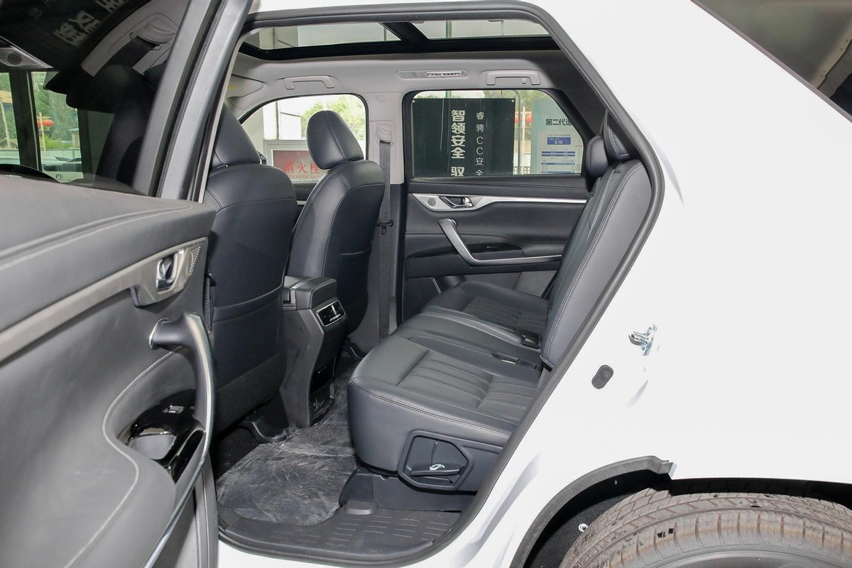 Changan has another new action, the new CS95 has just been launched, 2 ...