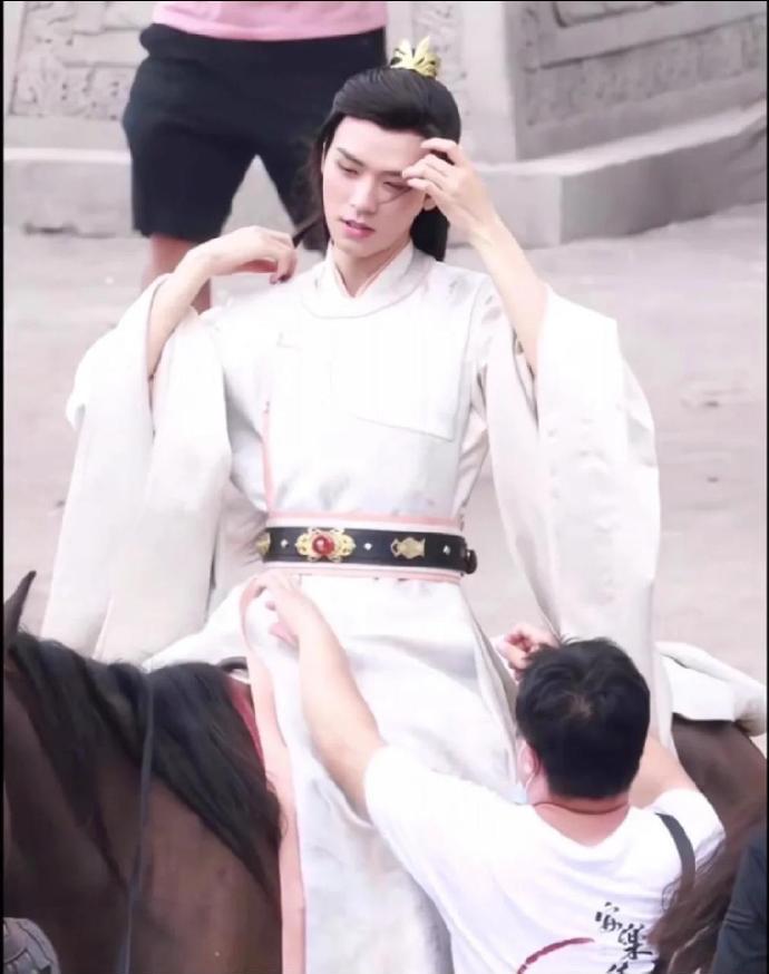 10.9 Drama: Gong Jun, Jiang Xin, Deng Lun, Li Yifeng, Liu Lingzi, Kang ...