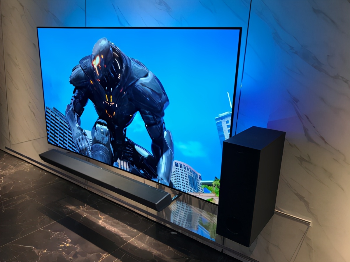 Indulge in immersive audio-visual experience. Philips Echo Wall PB603 ...