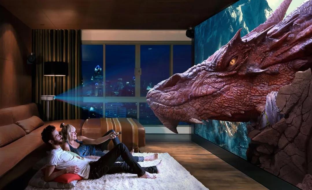 What is the difference between a panoramic sound system and a ...