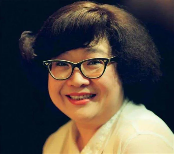 The soul of Hong Kong comedy movies?Dong Pi and Shen Dianxia, the best ...