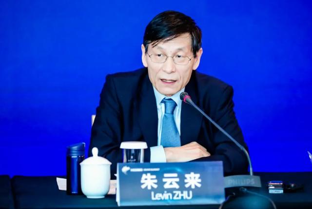 He is the son of Premier Zhu Rongji and an elite in the financial industry. He was very worried ...