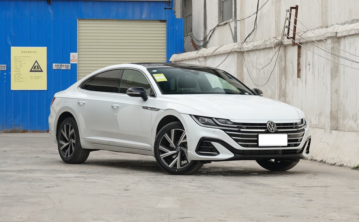 Volkswagen CC fell to its early 200,000, frameless door +186 horsepower ...