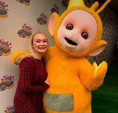 "Teletubbies"'s "Sun Babies" hugging baby photos went viral on the ...
