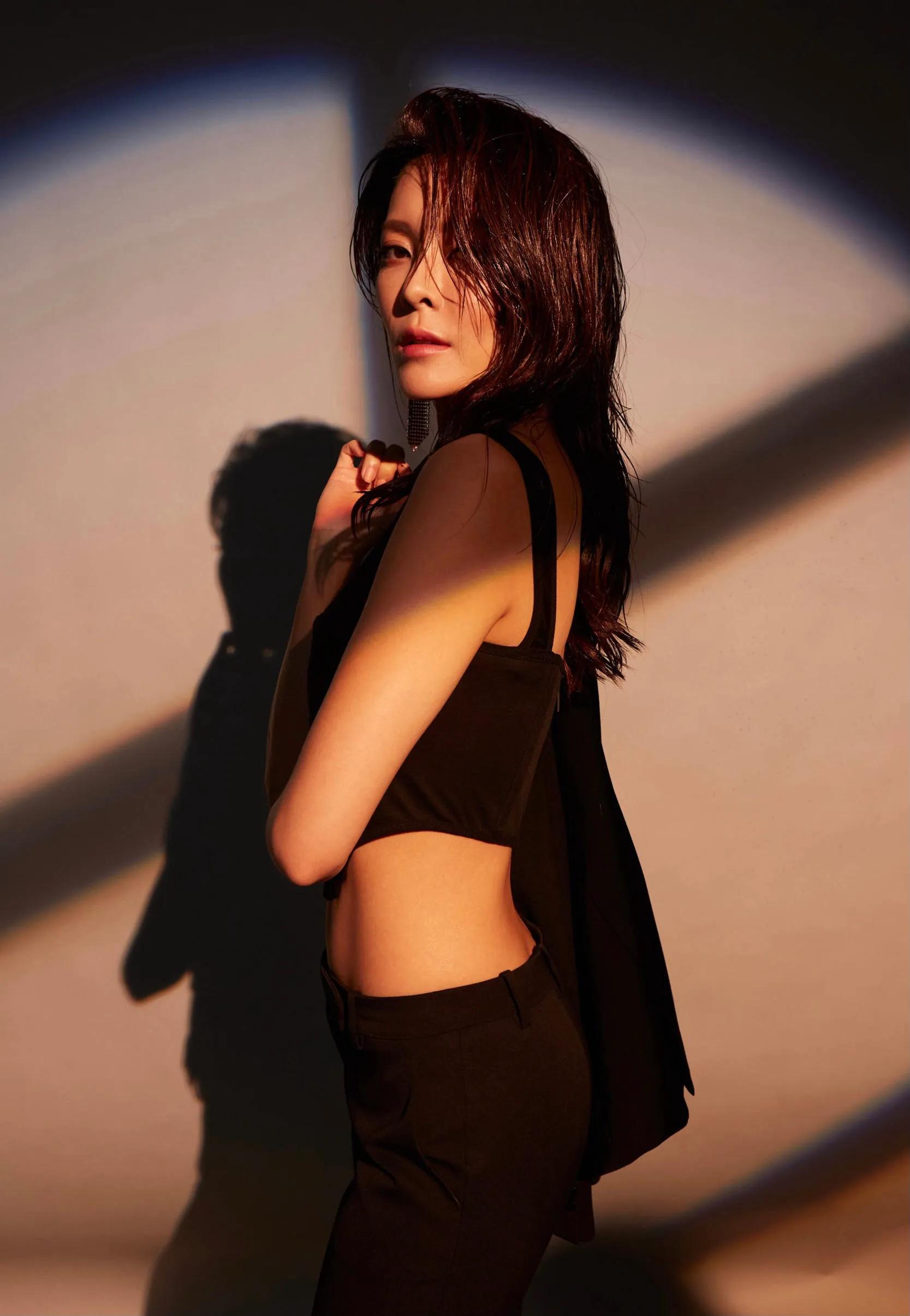 Zhang Xiwen Hot Photo Album - iMedia