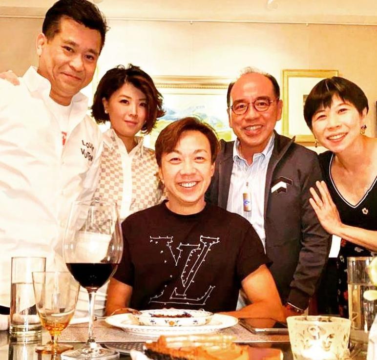 Hong Kong sister Li Minghui shows affection with her tens of billions ...