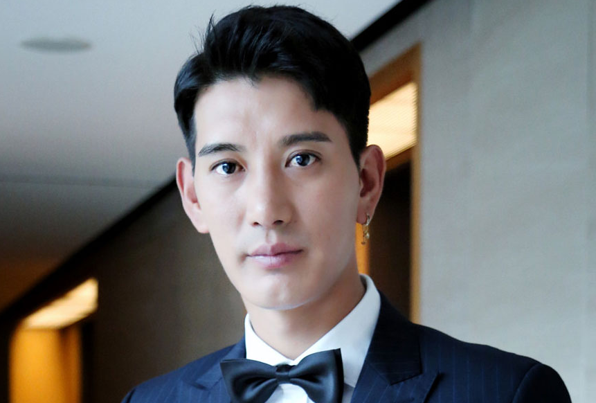 Pubajia praised Zheng Shuang's scandal. Ten years ago, he had a holiday ...