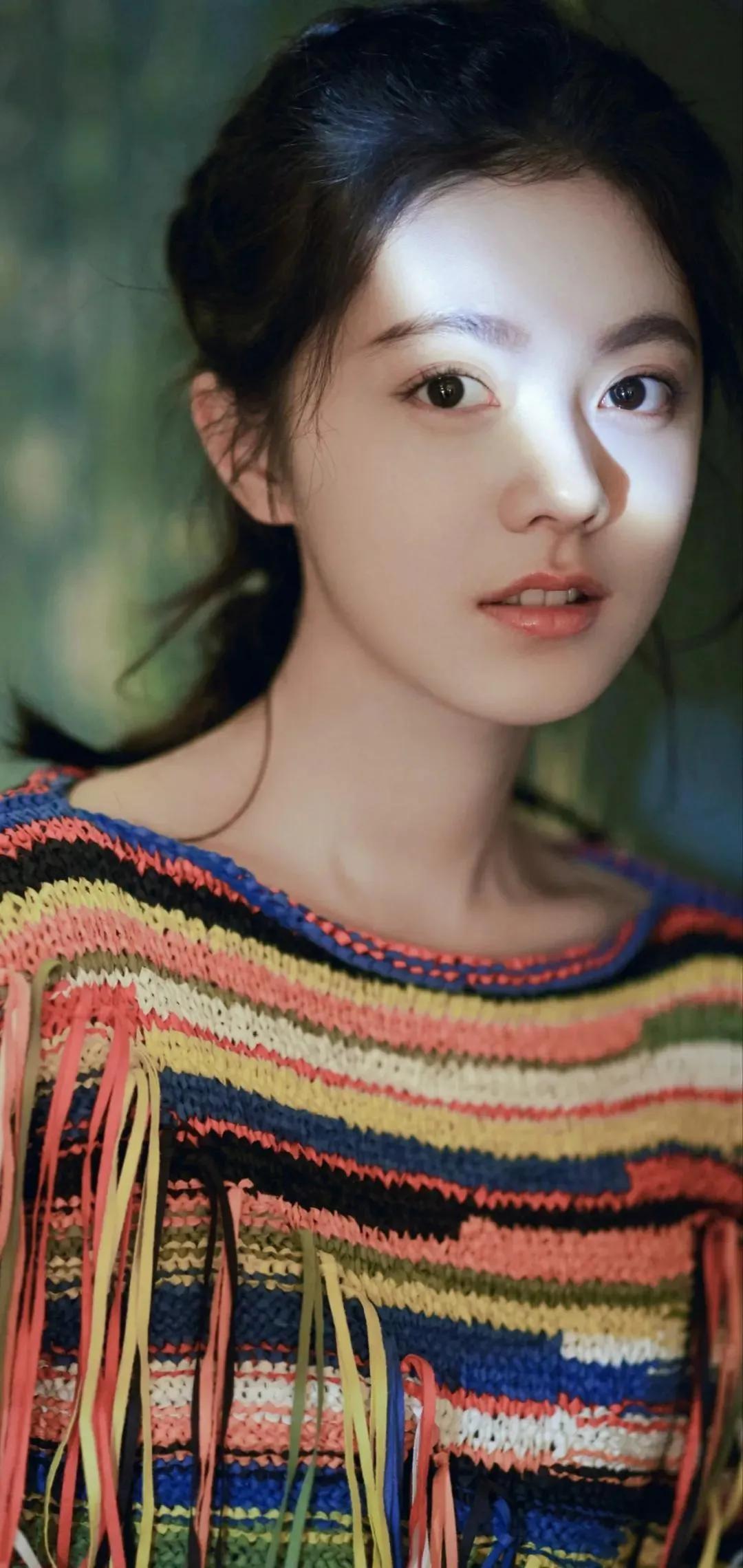 Beautiful pictures of Zhao Jinmai - iNEWS