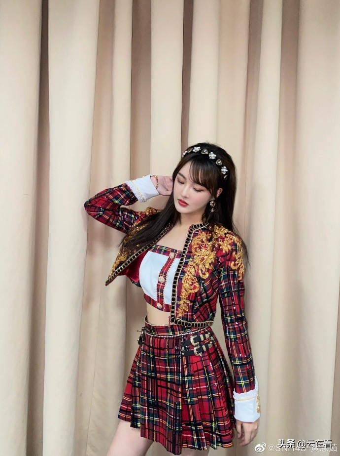 Idol girl group SNH48-Huang Enru's charming beauty photo appreciation - iMedia