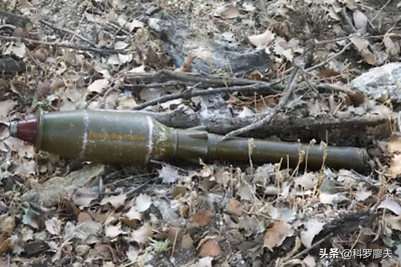 Guinea soldiers exposed the strongest RPG, a unique weapon made in ...