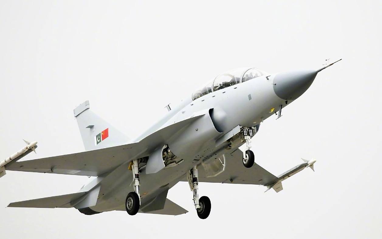 Soviet "MiG-33" light fighter - iMedia