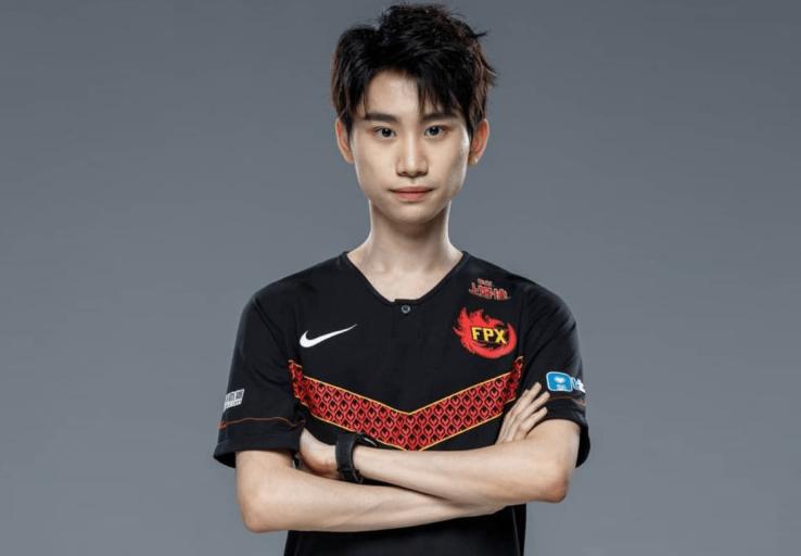 世界賽臨來新版本，Doinb直言這些英雄必上ban位刺客版本或將回歸 - 頭條匯