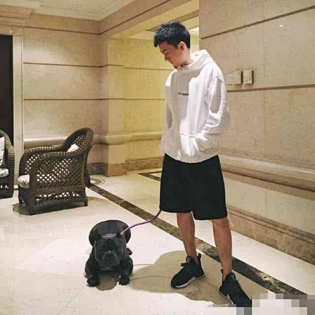 The Mystery of Qin Fen's Status as Emperor of Shanghai - iNEWS