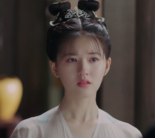 Long Songxing: Li Leyan is silly white sweet?Three details hint at the ...