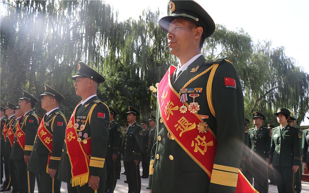 The new "Military Service Law" has been passed, and college age is not ...