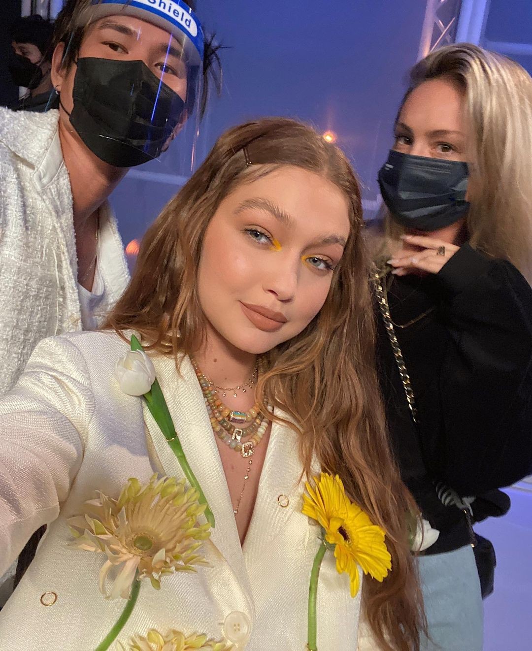 Victoria's Secret Angel Gigi and Mei Slag released a new photo after ...