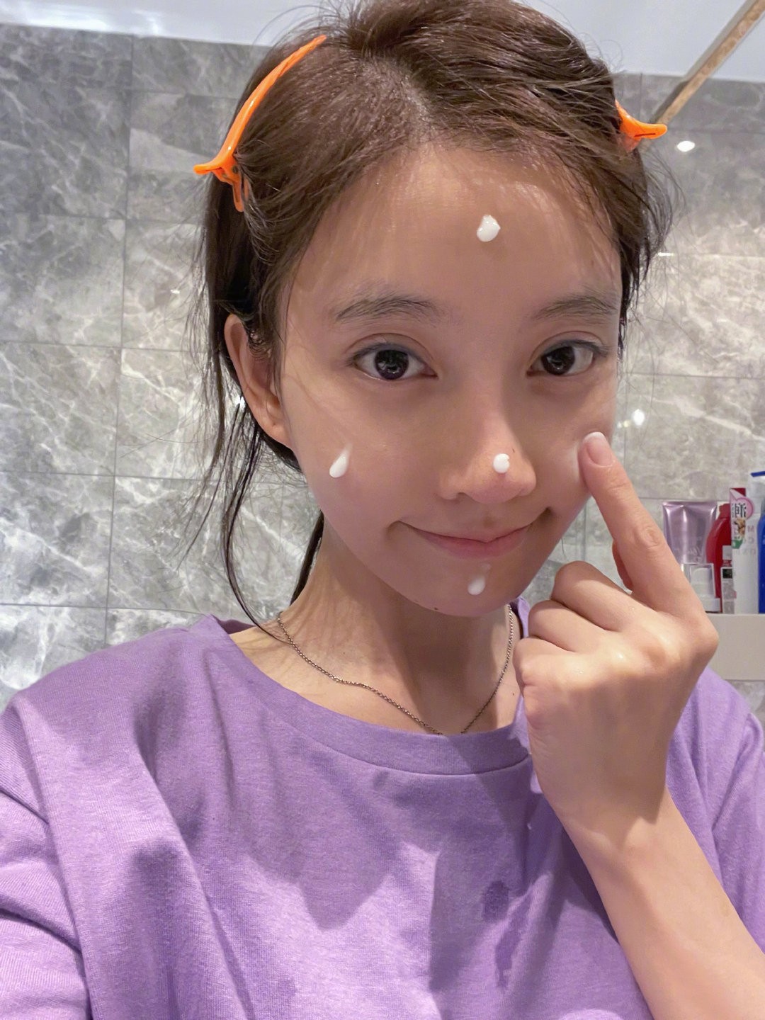 This is going both ways!Feng Timo choked up, warmly responding to fans ...