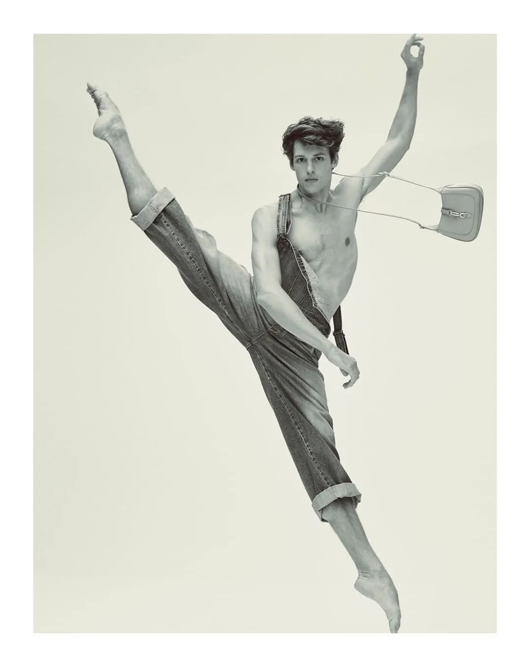 GUCCI's new male model, the star principal dancer of the Paris Opera ...