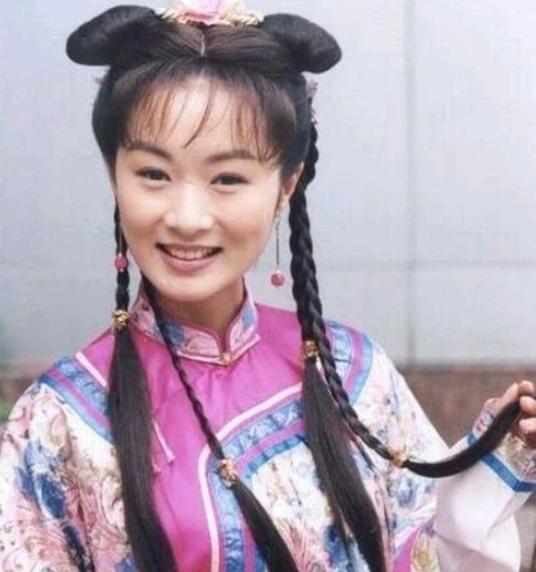 20 years ago, she looked down on Zhao Wei, 20 years later Zhao Wei let ...