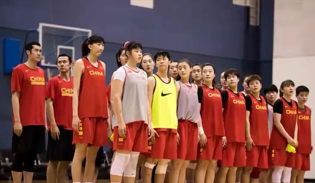 Hu Mingxuan succeeded Guo Ailun perfectly, Liu Yutong missed the ...