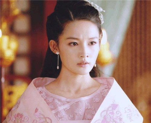 How did Li Zicheng deal with the wives and daughters of the Ming ...