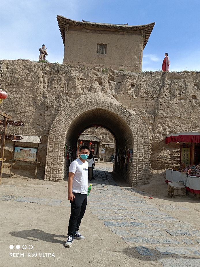 Scenery of Beibao Film and Television City in Yinchuan Town - iNEWS