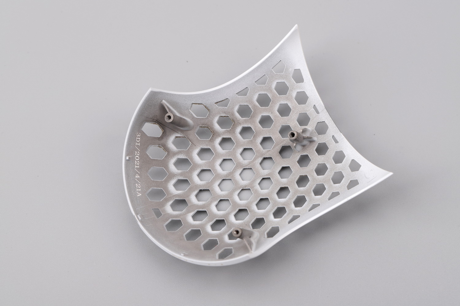 探求終極鼠標的含金量，Finalmouse Starlight-12 Zeus拆解 - 資訊咖