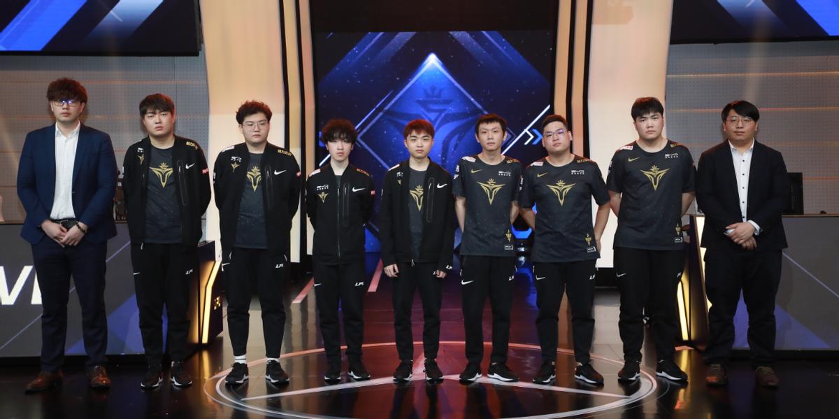 Make LPL history!V5 has become the first team to win twice in the league. What is the ...