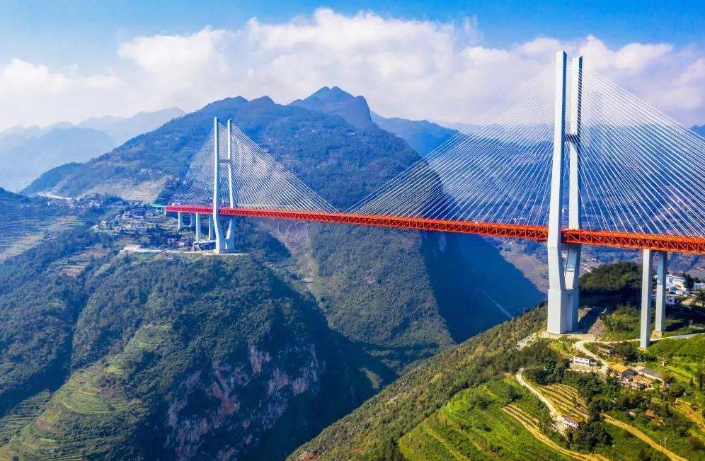 It took China three years to build the world's first high bridge. How ...