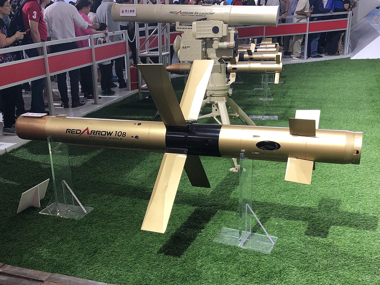 China's equipment record - Hongjian 10 anti-tank missile - iNEWS