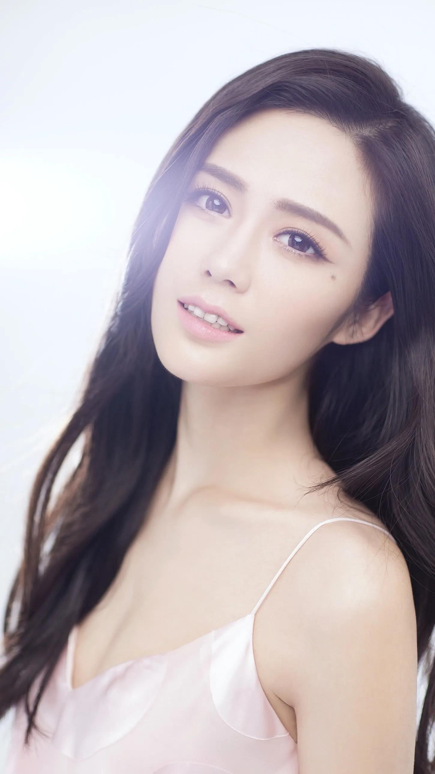 Sexy actress who is born with a beauty mole-Tang Jingmei "Meitu" - iNEWS