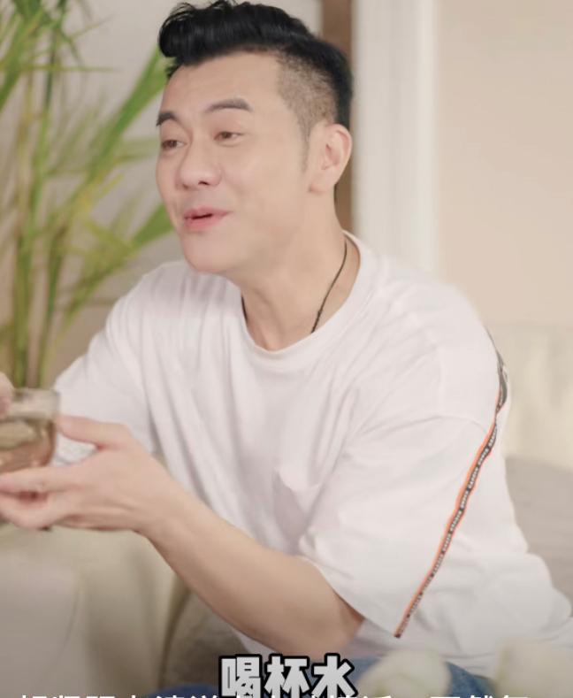 Liang Hanwen's wife rarely showed up, but she was ridiculed as mother ...