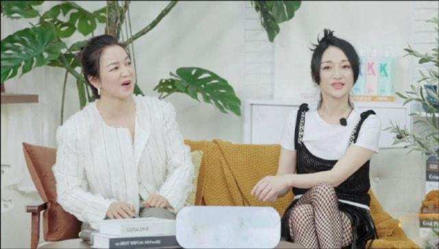 Zhou Xun released a single loop song, suspected of admitting love - iNEWS