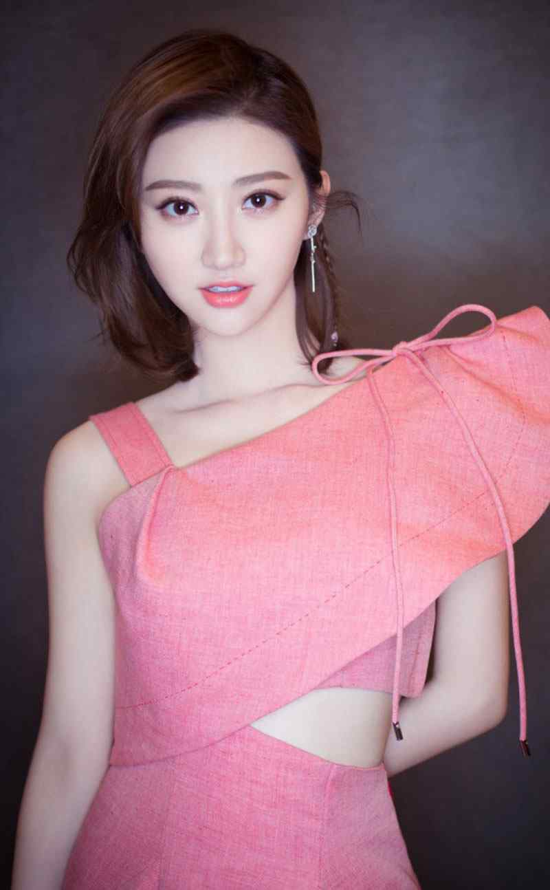 How did Da Tiantian, who was called "Bingxueweitian, especially rich ...