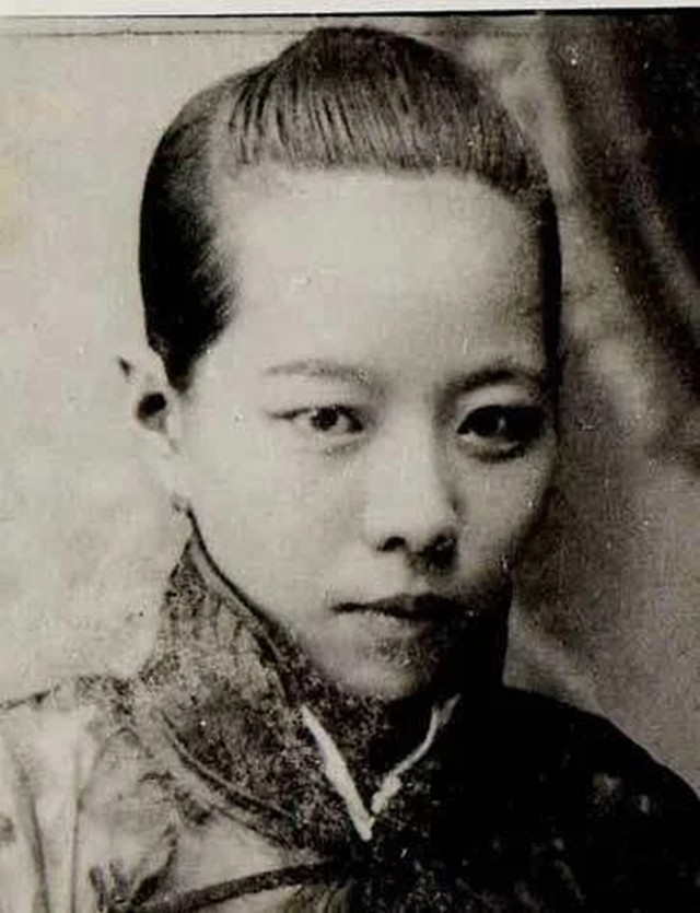 Xiaofengxian is nothing but dew of marriage, she is Cai E's true love ...